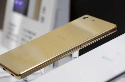 Смартфон Sony Xperia M5 (E5603) Gold
