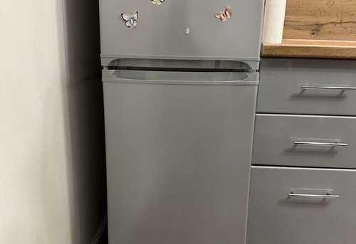 Холодильник саратов 264