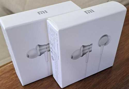 Наушники Xiaomi Mi In-Ear Headphones Basic