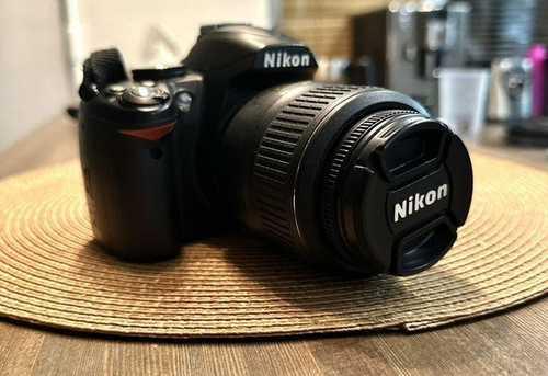 Фотоаппарат nikon d3000 + объектив(отдельный)