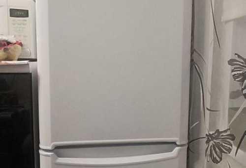Холодильник Indesit, no frost