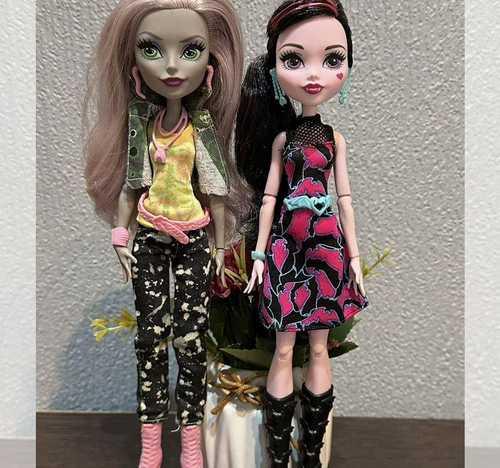 Куклы Monster High g2 Моаника Д'Кей Дракулаура