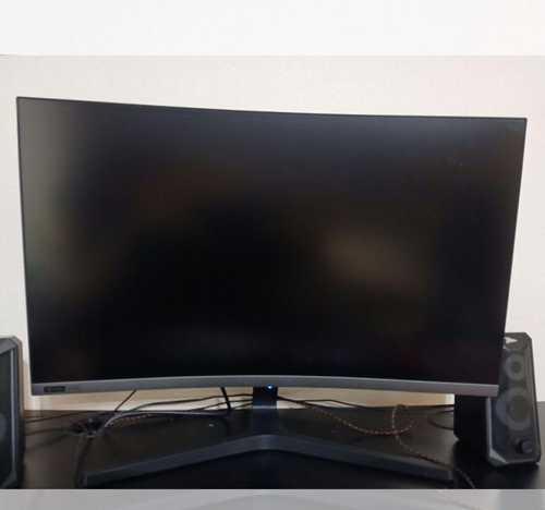 Монитор Samsung 27" C27RG50FQI