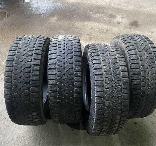 Yokohama Ice Guard F700Z 245/70 R16