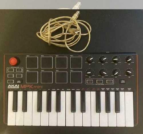 Akai MPK mini MK2 (миди клавиатура )