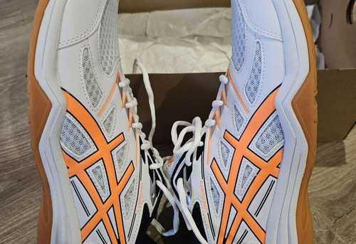 Кроссовки оригинальные asics 44.5 размера