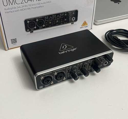 Звуковая карта behringer U-phoria UMC204HD