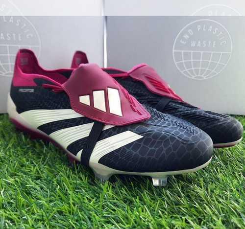 Футбольные бутсы Adidas predator