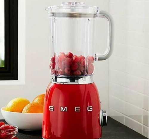 Блендер Smeg