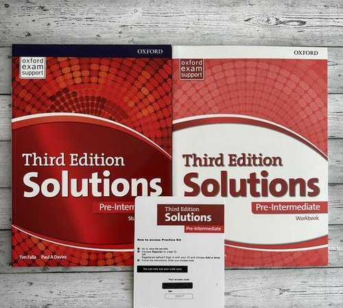 Solutions pre intermediate 3rd edition students book