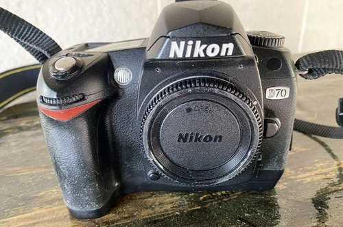 Зеркальный фотоаппарат Nikon D70 (body)
