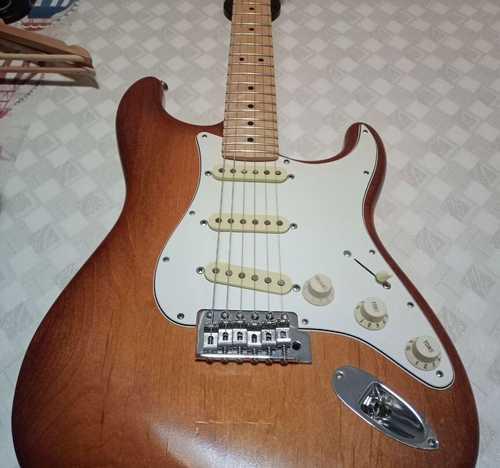 Fender Stratocaster Nitro Satin USA FSR 2012