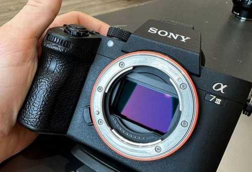 Фотоаппарат Sony Alpha a7 iii (ilce-7M3) как новый