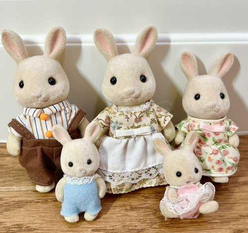 Sylvanian families семья кроликов