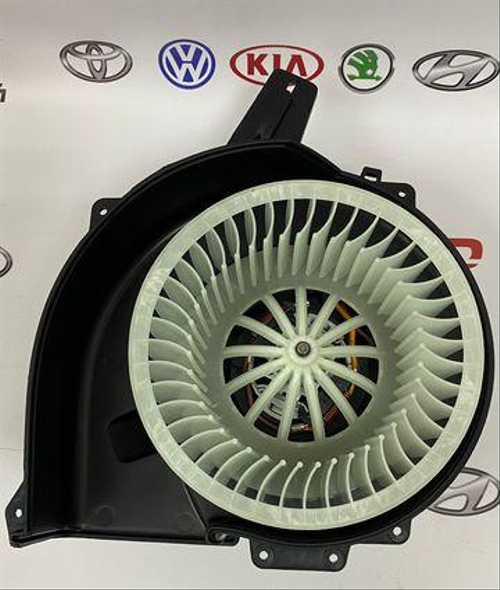 Моторчик печки VW Polo 2010-2022
