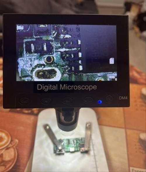 Новый цифровой микрокоп DM4