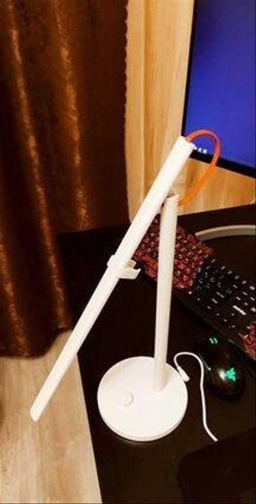 Настольная лампа белая Xiaomi Mi LED Desk Lamp 1S