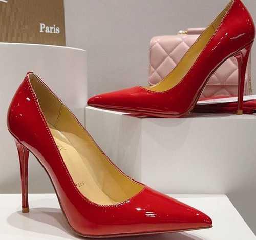 Туфли christian louboutin