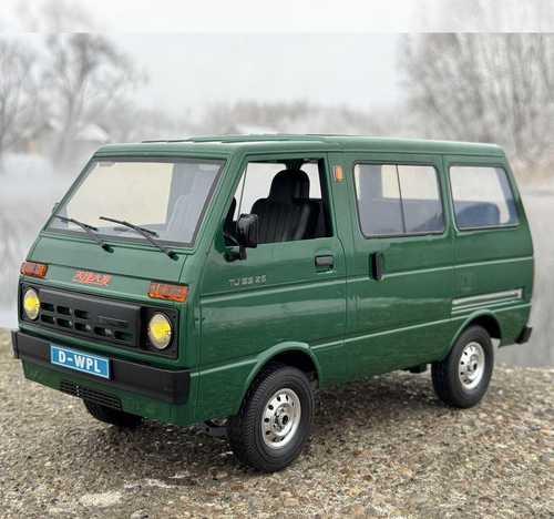 Радиоуправляемый минивэн Suzuki WPL D-42 1:10