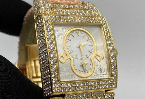 Часы de grisogono из золота с бриллиантами