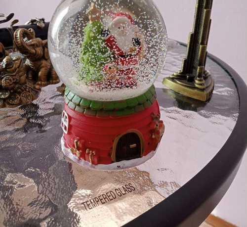 Рождественский шар со снегом