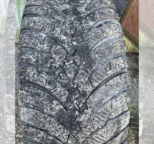 Pirelli Ice Zero 2 205/55 R16