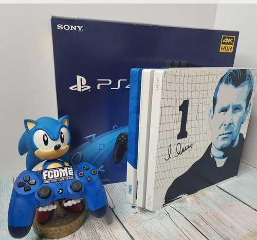 Sony Playstation 4 pro limited edition я Яшин