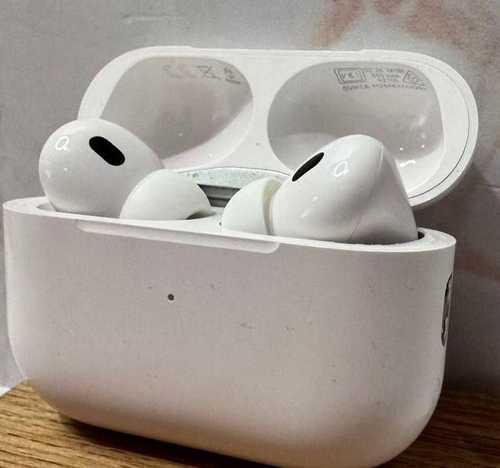 Беспроводные наушники Apple AirPods Pro