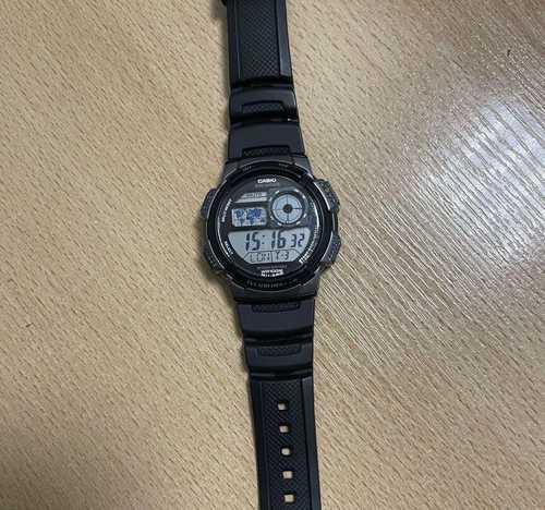 Наручные часы casio AE-1000W