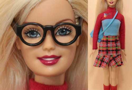 School Style Barbie 2001