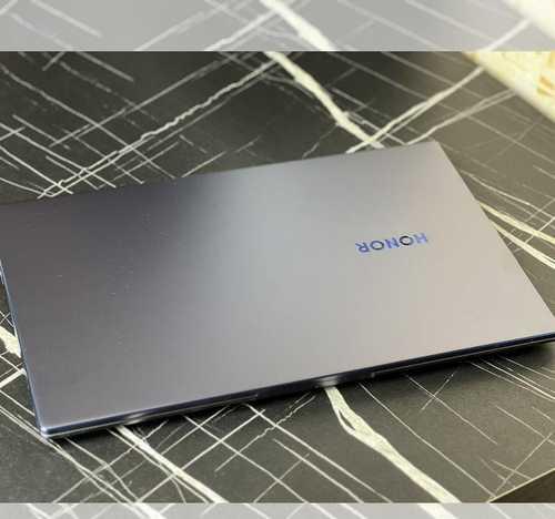 Honor Magicbook 15 (BMH-WDQ9HN)