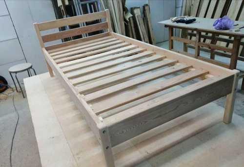 Кровать деревянная односпальная
