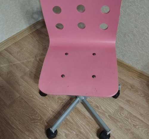 Стул детский на колёсах IKEA