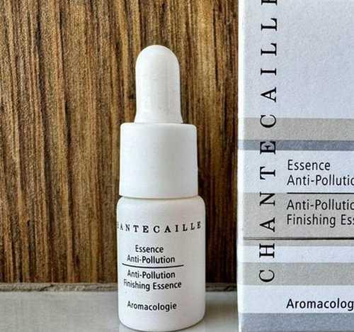 Chantecaille Anti Pollution Essence