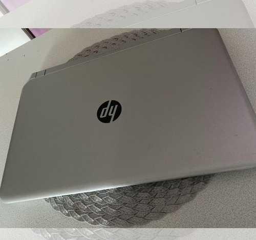 Ноутбук HP Pavilion 15 Notebook PC