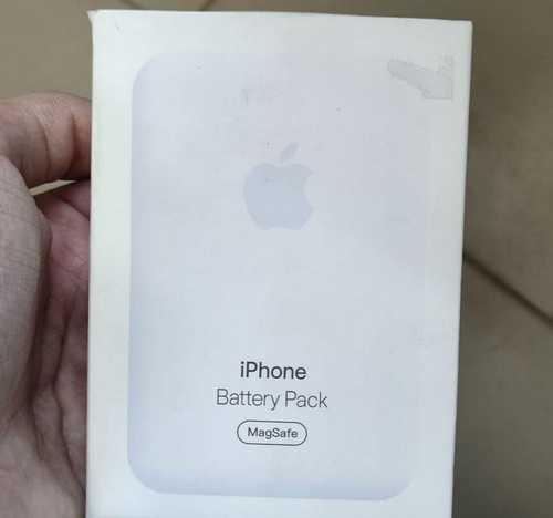 iPhone battery pack