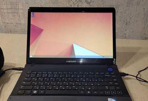 Ноутбук Samsung (Самсунг) NP300E4A