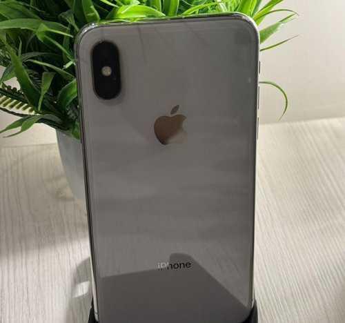 iPhone X, 64 ГБ