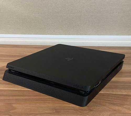 Sony PS4 slim