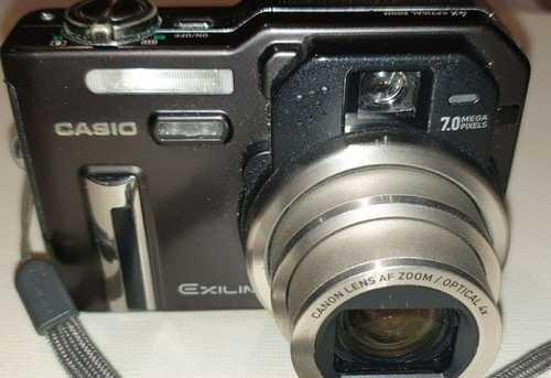 Фотоаппарат Casio EX-P700