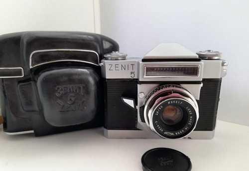 Зеркальный фотоаппарат Zenit 5