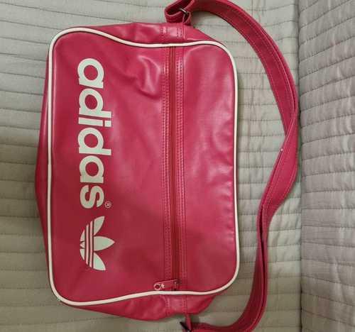 Спортивная сумка adidas