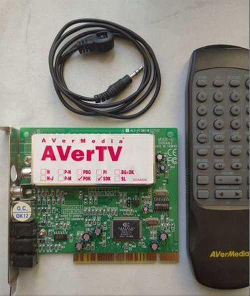 Тв тюнер для компьютера AverMedia TV