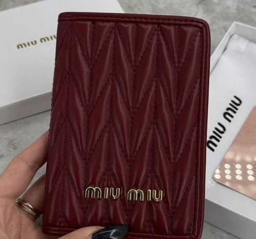 Обложка Miu Miu на паспорт