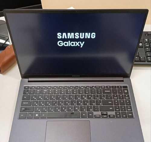 Samsung Galaxy Book 3 NP754XFG