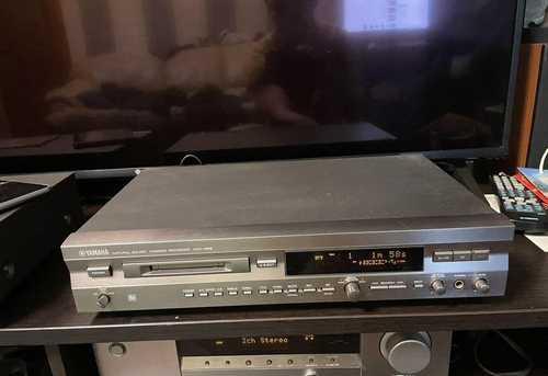 Yamaha MDX-595 minidisc Recorder