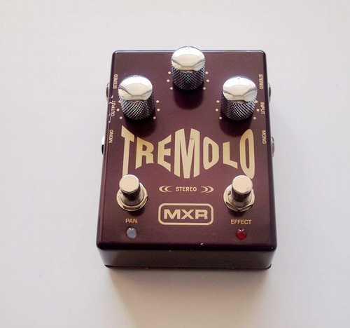 MXR Stereo Tremolo M159