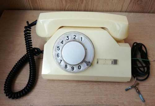 Телефон СССР дисковый та-72