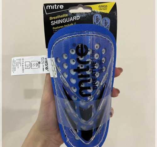 Щитки футбольные детские Mitre