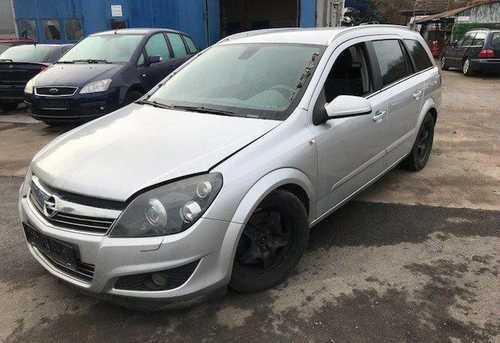 Разбор на запчасти Opel Astra H 2004-2010